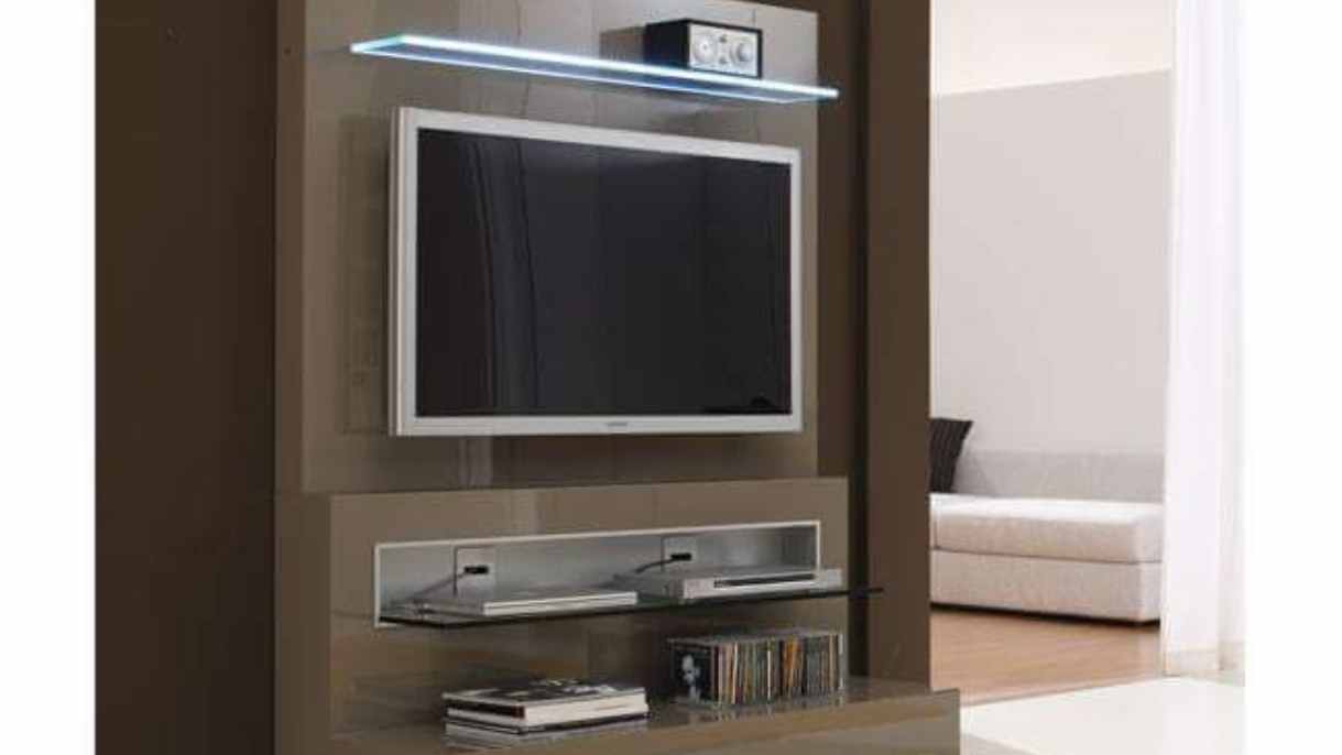 Backdrop TV Minimalis di IB4 Studio - IB4 Studio